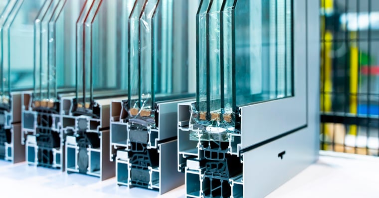 Colores de aluminio: tipos de colorantes y recubrimientos